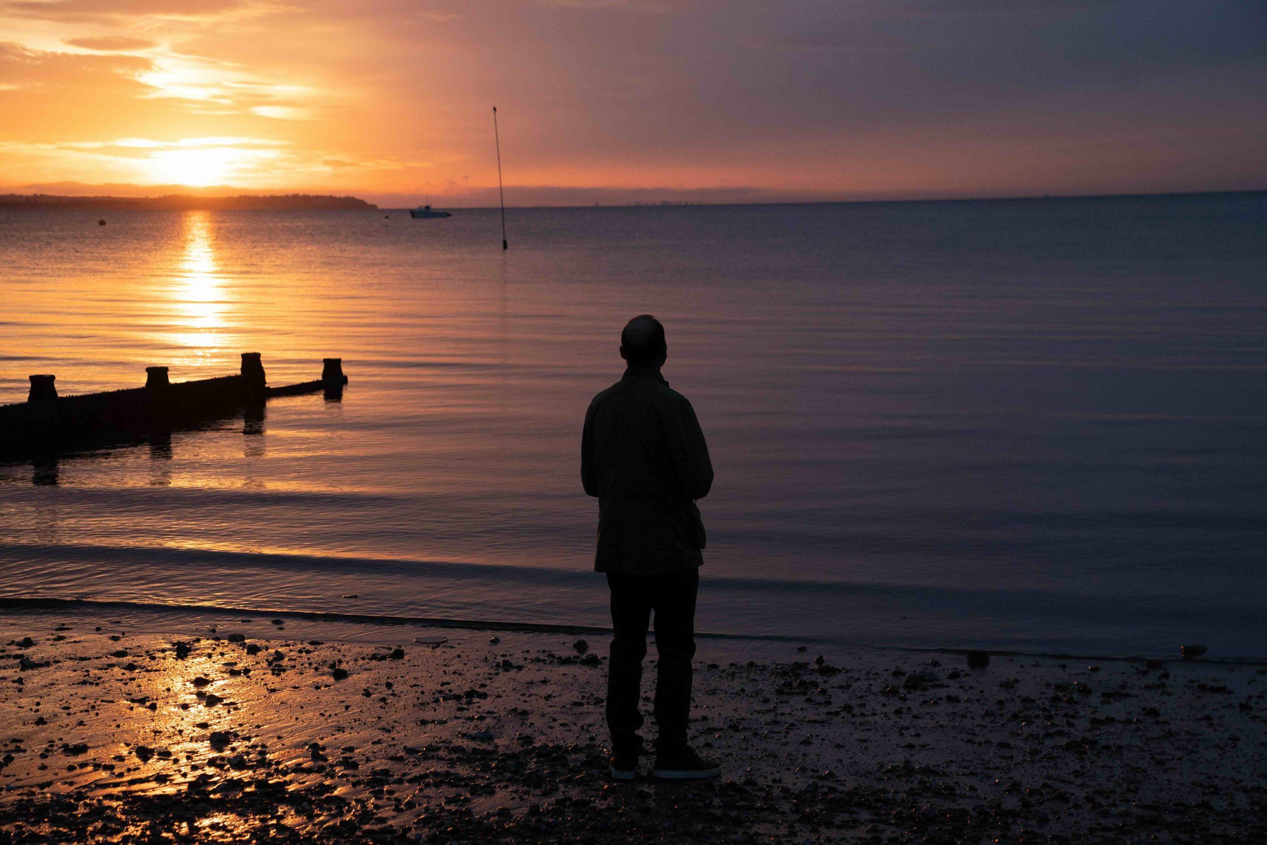 Pearl and Mike are back with gripping new mysteries in Whitstable Pearl ...